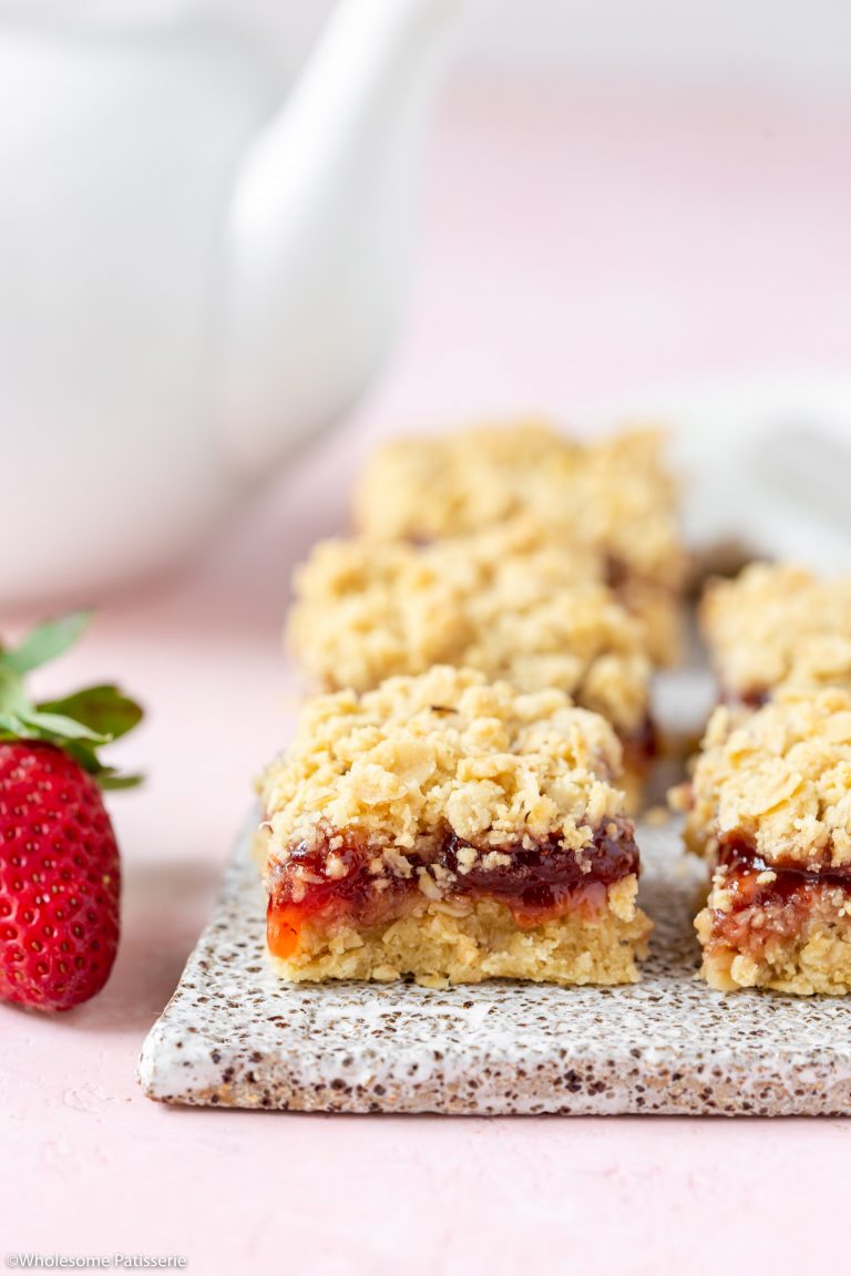 5 Ingredient Strawberry Crumble Bars - Wholesome Patisserie